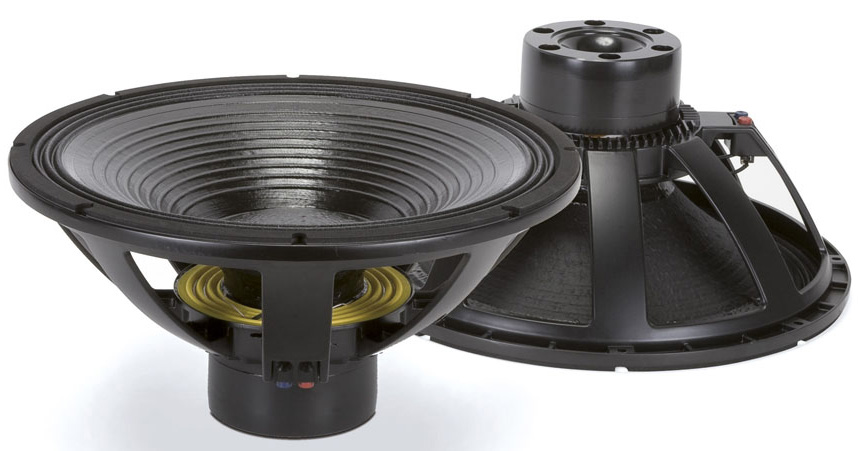 RCF is showing its teeth | SoundLightUp.