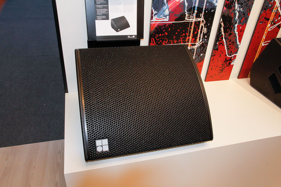 d&b Audiotechnik unveils D20 and MAX2 | SoundLightUp.