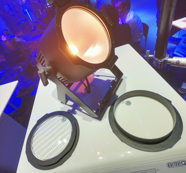 Briteq BT-Blinder2 IP, an exemplary LED Blinder | SoundLightUp.