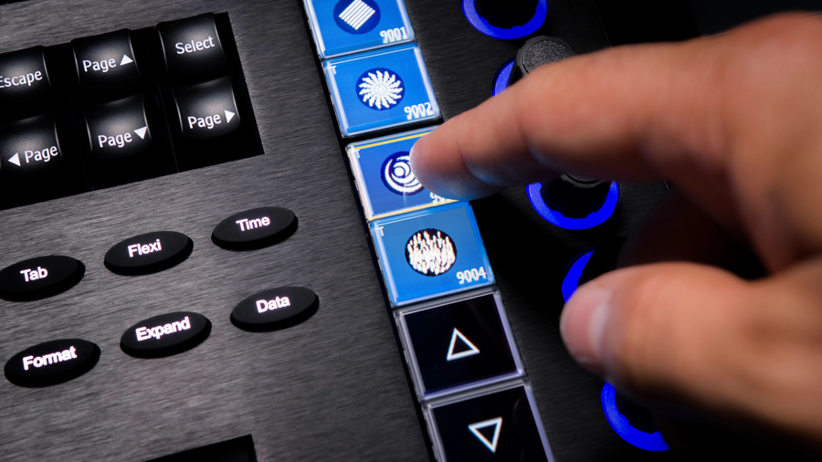 ETC launches Apex, the new generation of Eos desks | SoundLightUp.