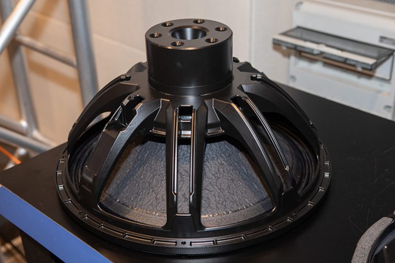 Benvenuti GTX 12, 10 & GTS 29, the new TT+ Systems from RCF | SoundLightUp.