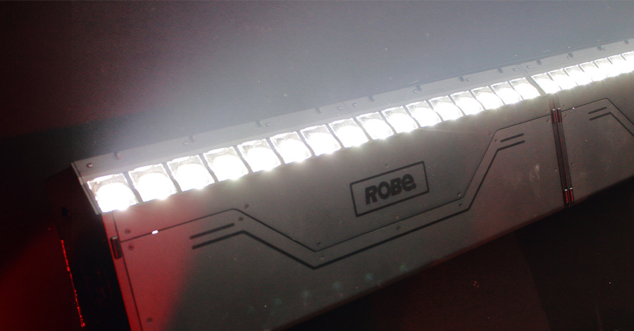 Robe T32 CYC and the lT12 Profile, newcomers to the theatre range ...