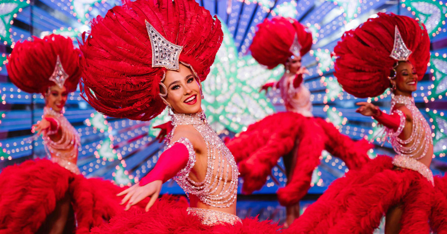 The Robert Juliat Morgane followspot lights the Moulin Rouge ...